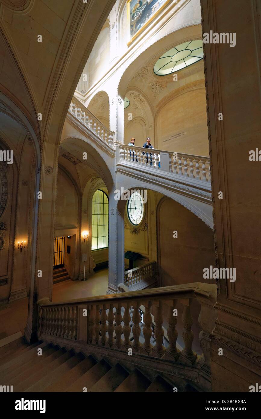 France, Paris, UNESCO World Heritage Site, Louvre museum, Daru stairway ...