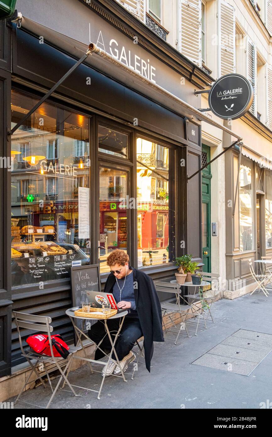 Paris cherche midi hi-res stock photography and images - Alamy