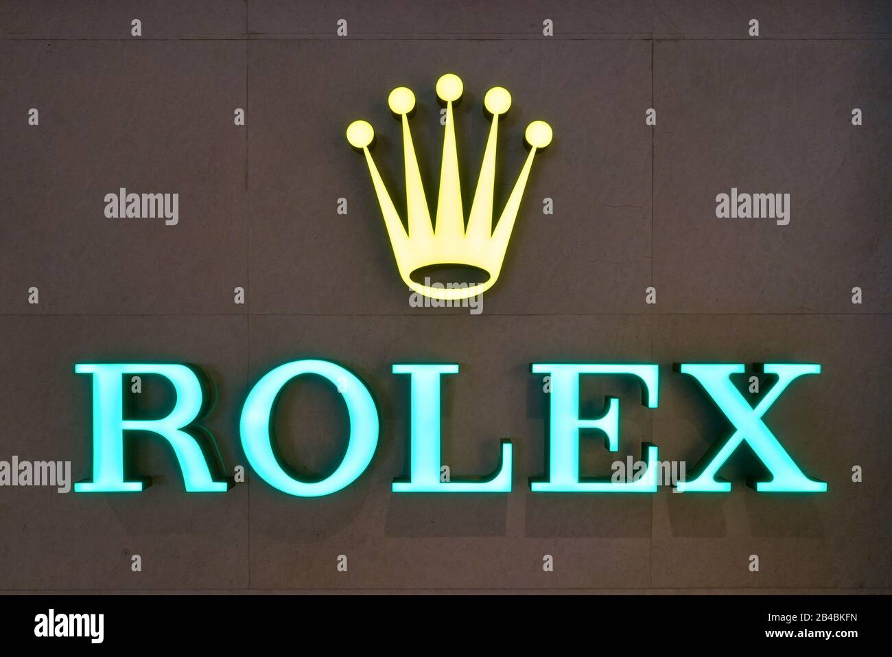 Rolex sign symbol hi-res stock photography and images - Alamy