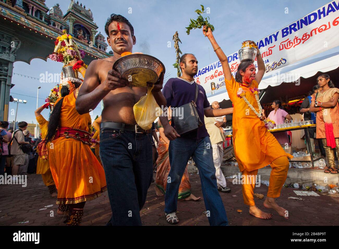 Malaysia, Selangor State, Batu Caves, Hindu festival Thaipusam ...