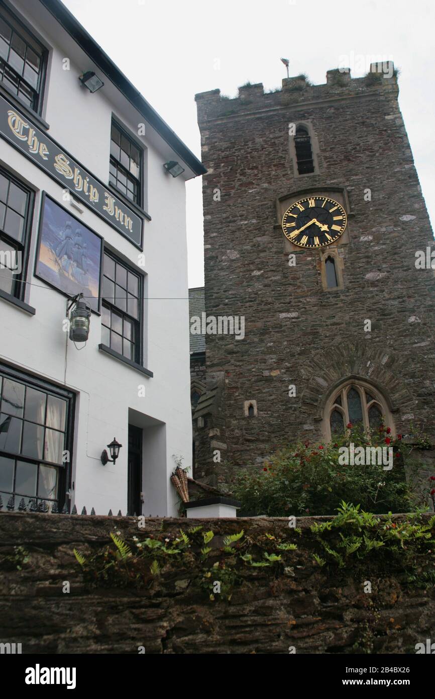 Kingswear tower hi-res stock photography and images - Alamy