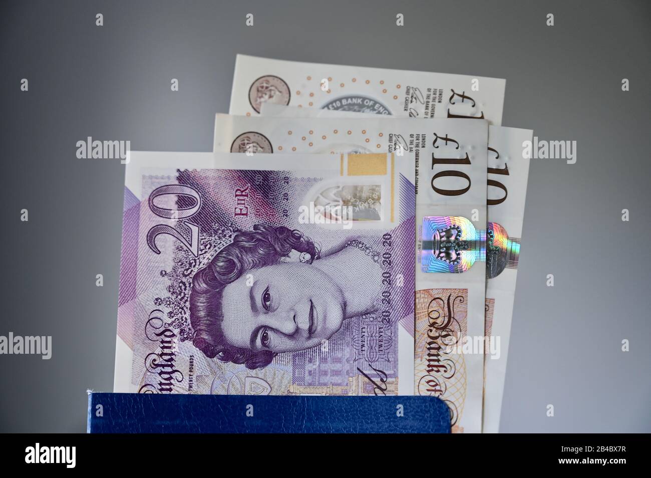 Bank of england notes book hi-res stock photography and images - Alamy