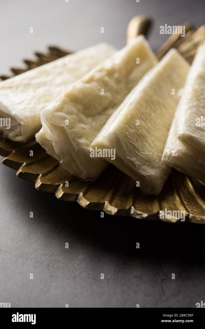 Pootharekulu hi-res stock photography and images - Alamy