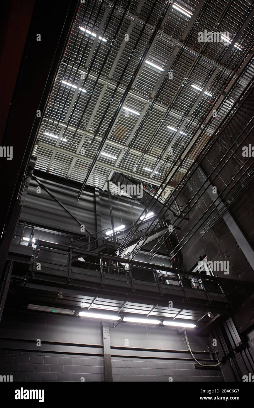 Theatre stagecraft hi-res stock photography and images - Alamy