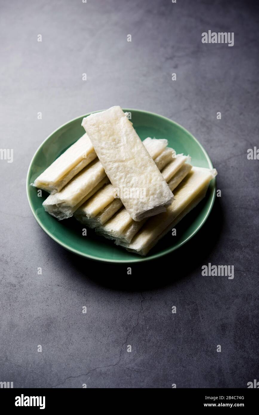 Pootharekulu hi-res stock photography and images - Alamy