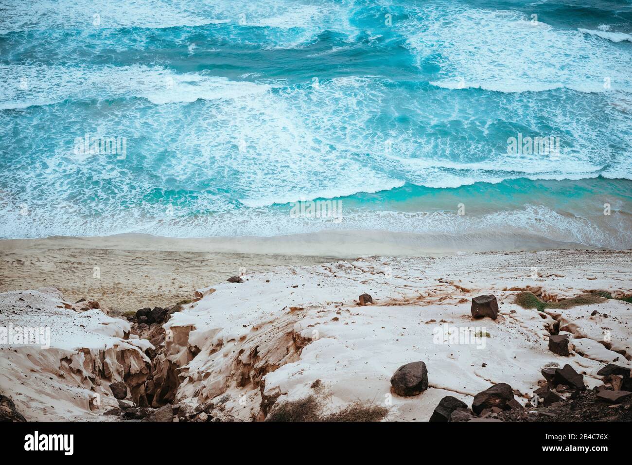 Quaint view of azure roaring ocean hi-res stock photography and images ...