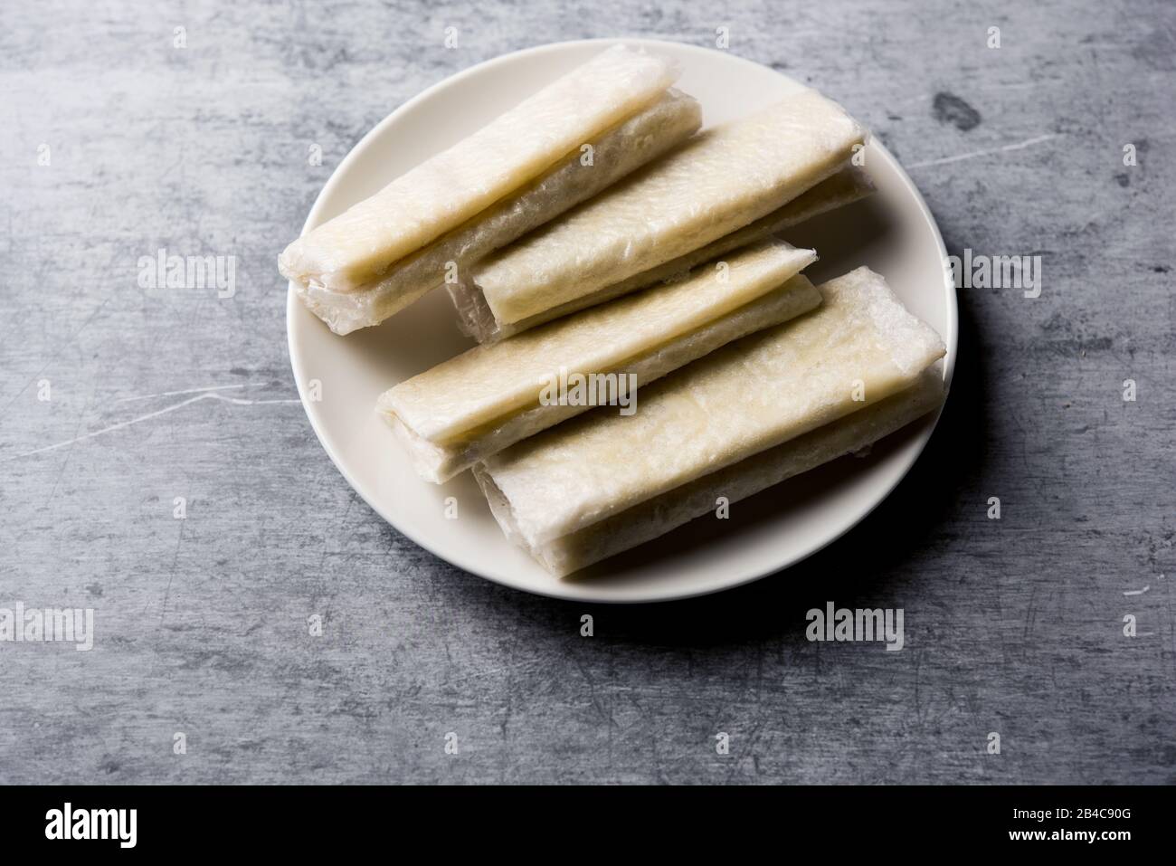 Pootharekulu hi-res stock photography and images - Alamy