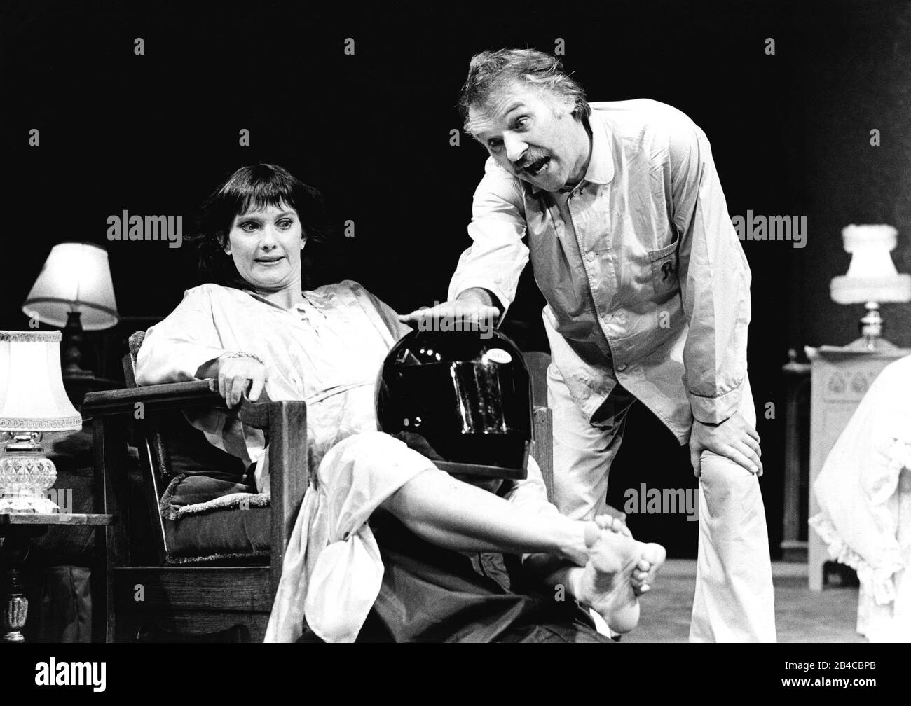 Nicola pagett Black and White Stock Photos & Images - Alamy