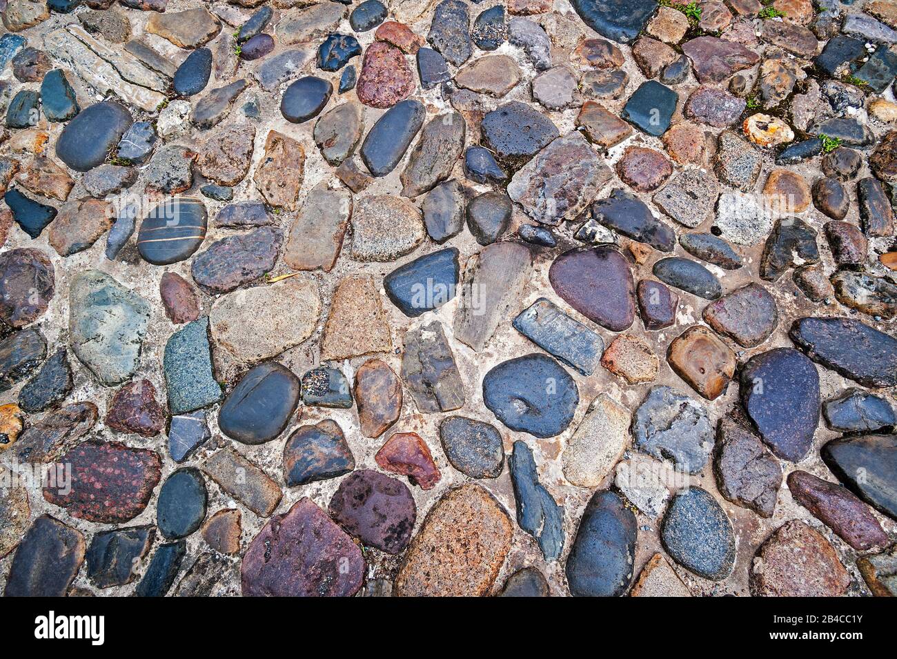 Cobble paved streets hi-res stock photography and images - Alamy