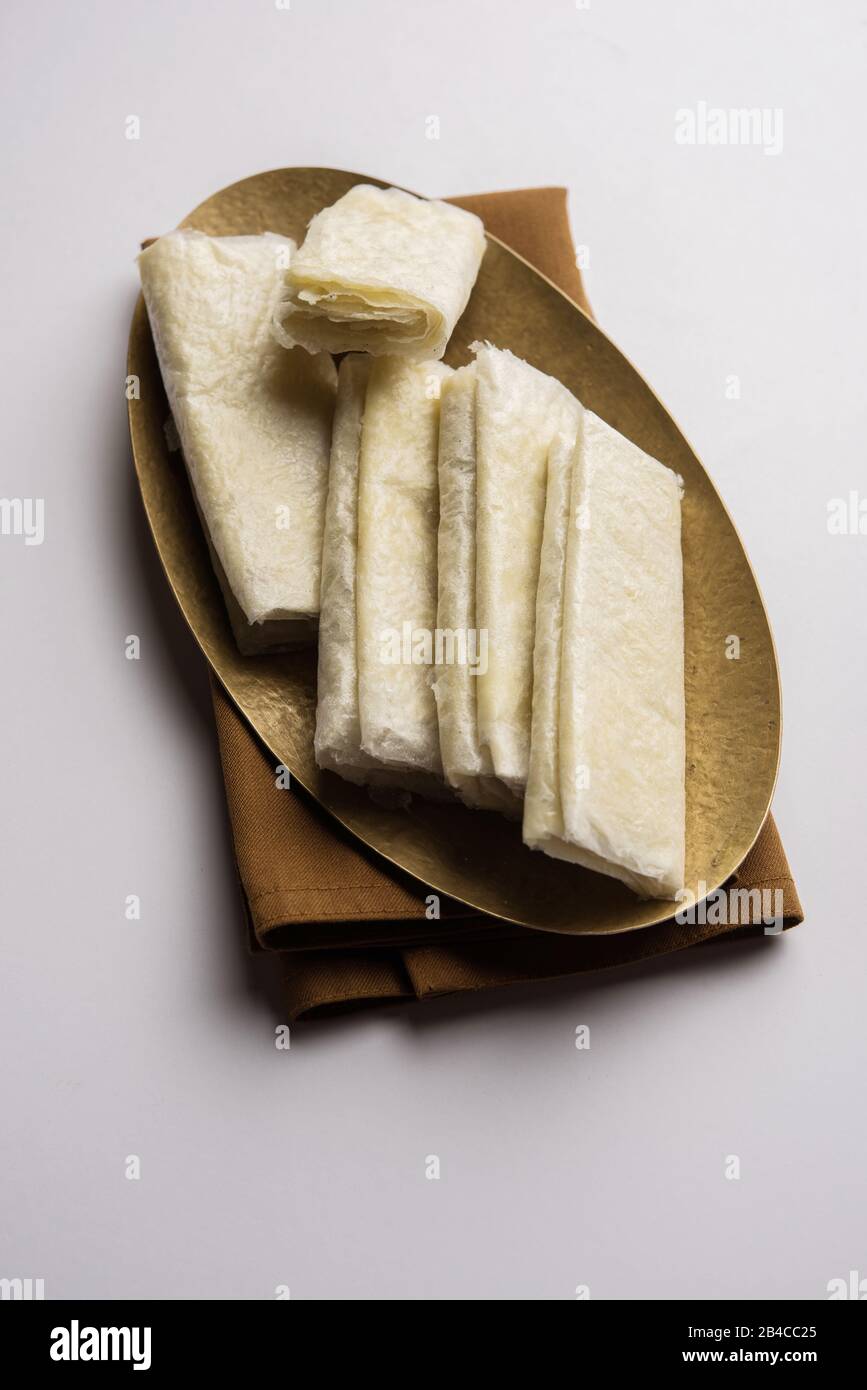 Pootharekulu hi-res stock photography and images - Alamy