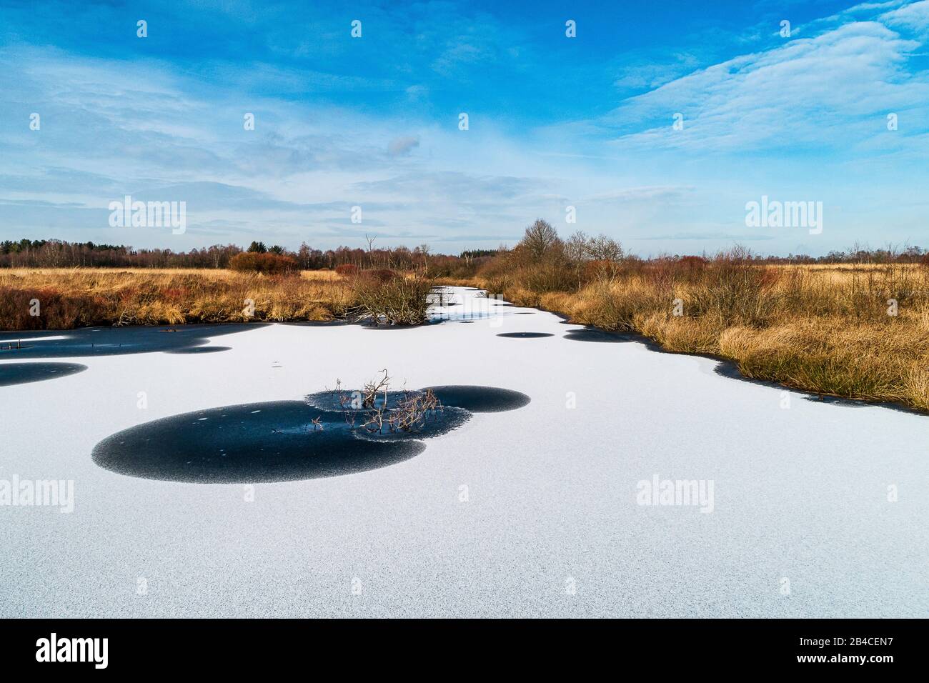 Snow lake ice in hi-res stock photography and images - Alamy