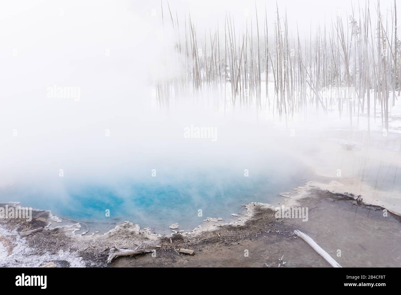 Cistern spring yellowstone hi-res stock photography and images - Alamy