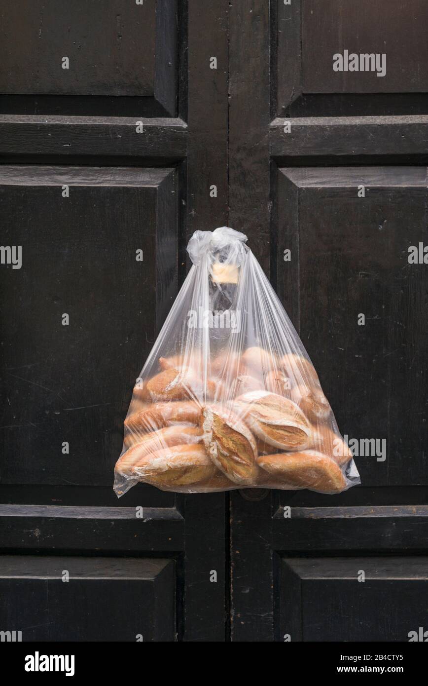 Bread delivery hi-res stock photography and images - Alamy