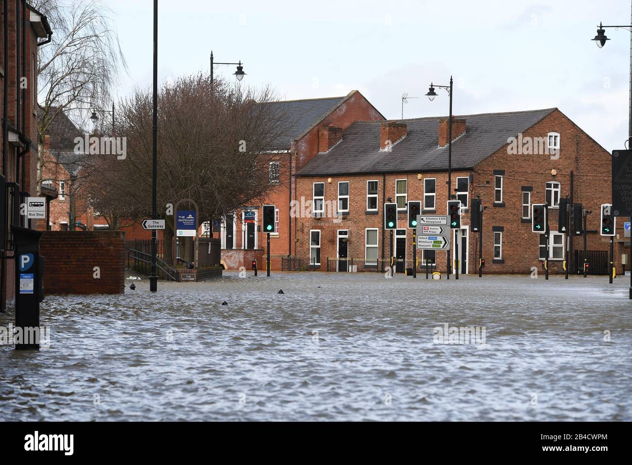 River Severn in flood in Castle Foregate area Shrewsbury Shropshire ...