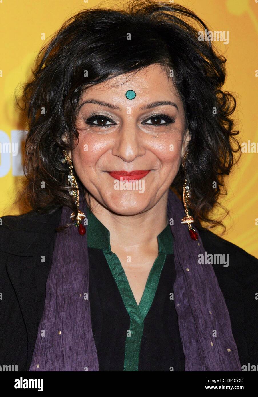 Meera syal hi-res stock photography and images - Alamy