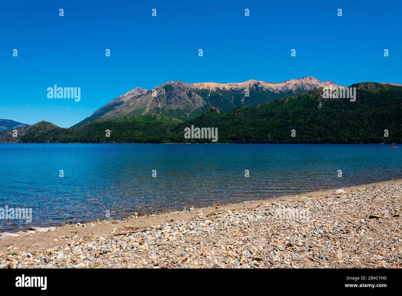Stone beach. Gutierrez Lake. Bariloche, Argentina Stock Photo - Alamy