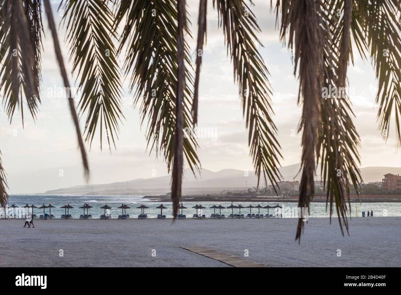 Fuerteventura caleta de fuste beach hi-res stock photography and images ...