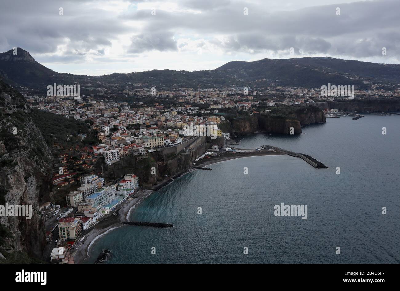 Costa sorrentina hi-res stock photography and images - Alamy