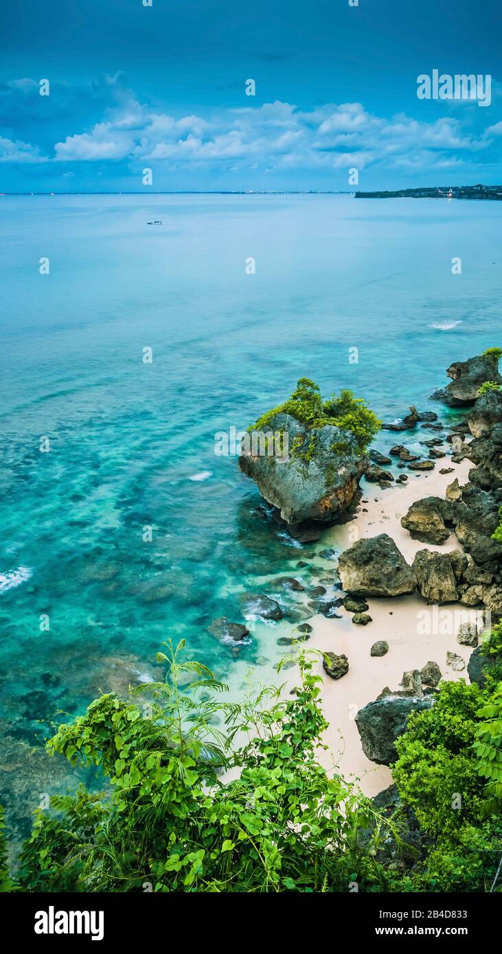 Impossible beach in bali hi-res stock photography and images - Alamy