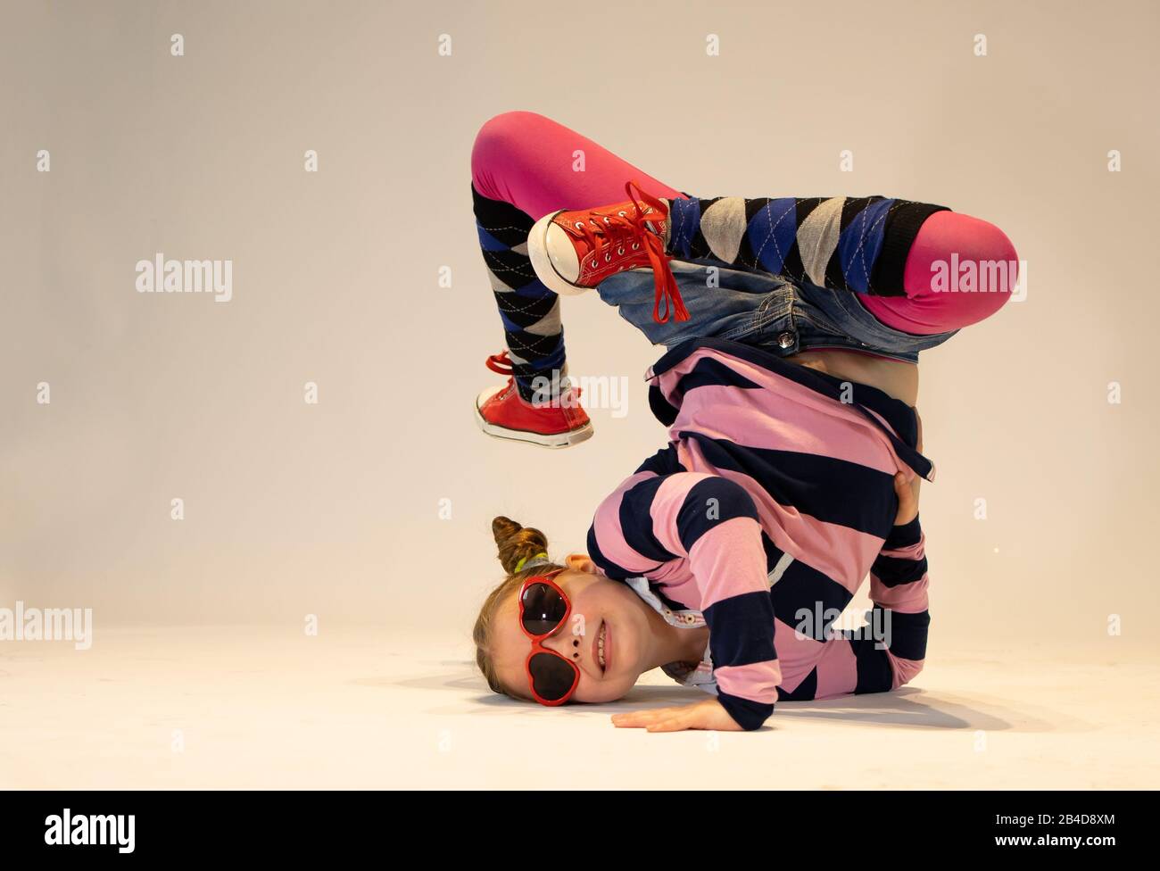 Breakdance Head High Resolution Stock Photography and Images - Alamy