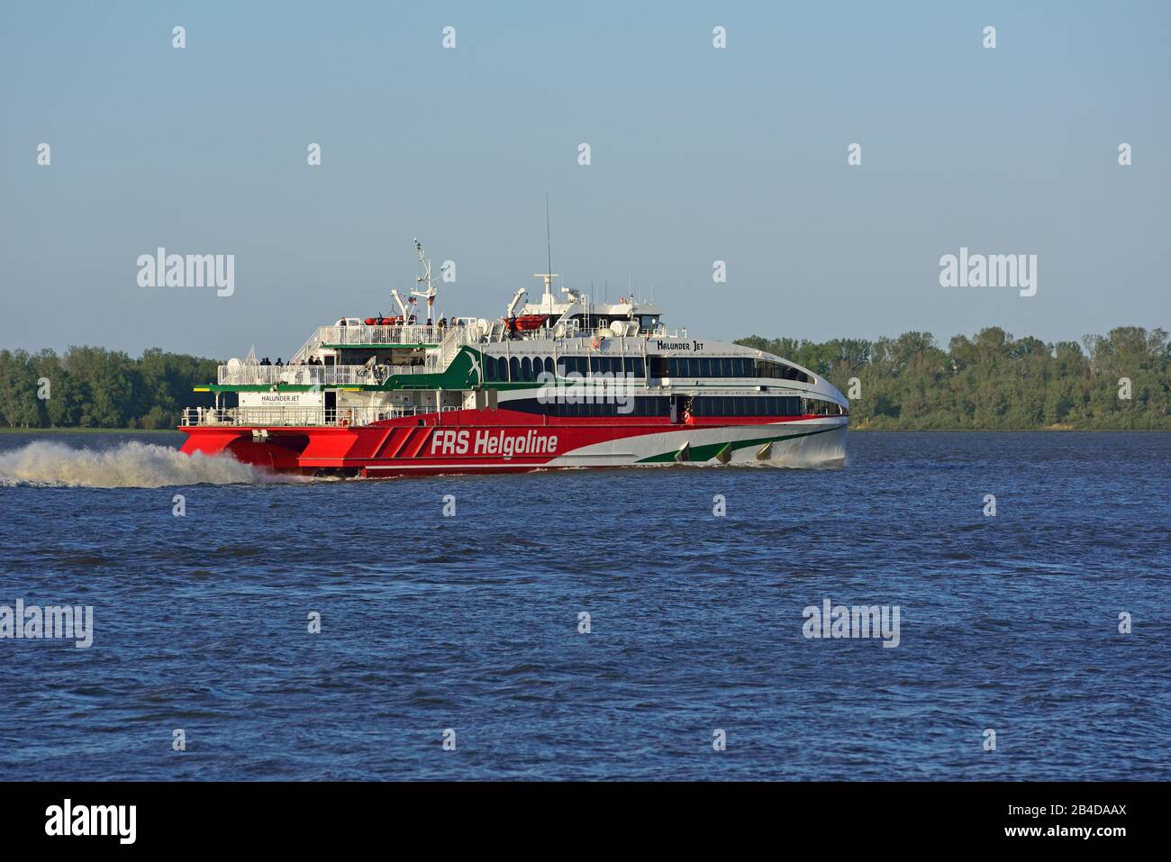 Europe, Germany, Elbe, metropolitan region Hamburg, Halunder Jet, FRS ...