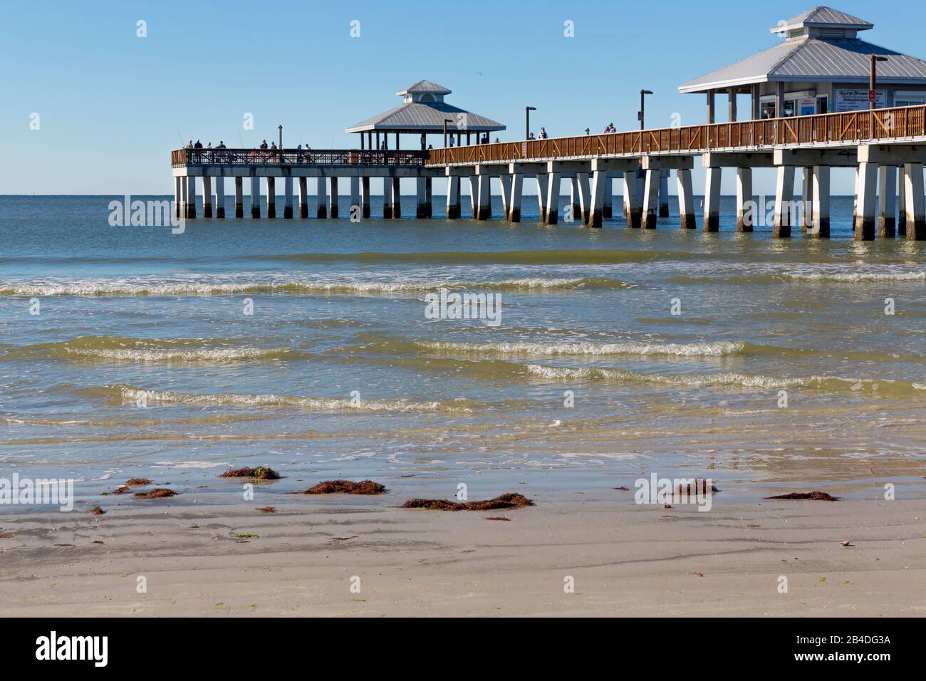 Strand mit blau hi-res stock photography and images - Alamy