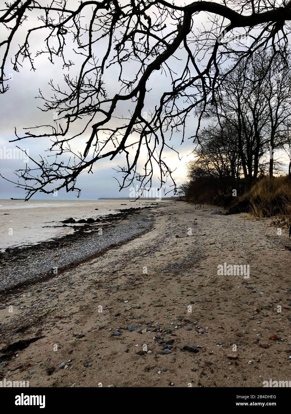 Wasser spazieren hi-res stock photography and images - Alamy