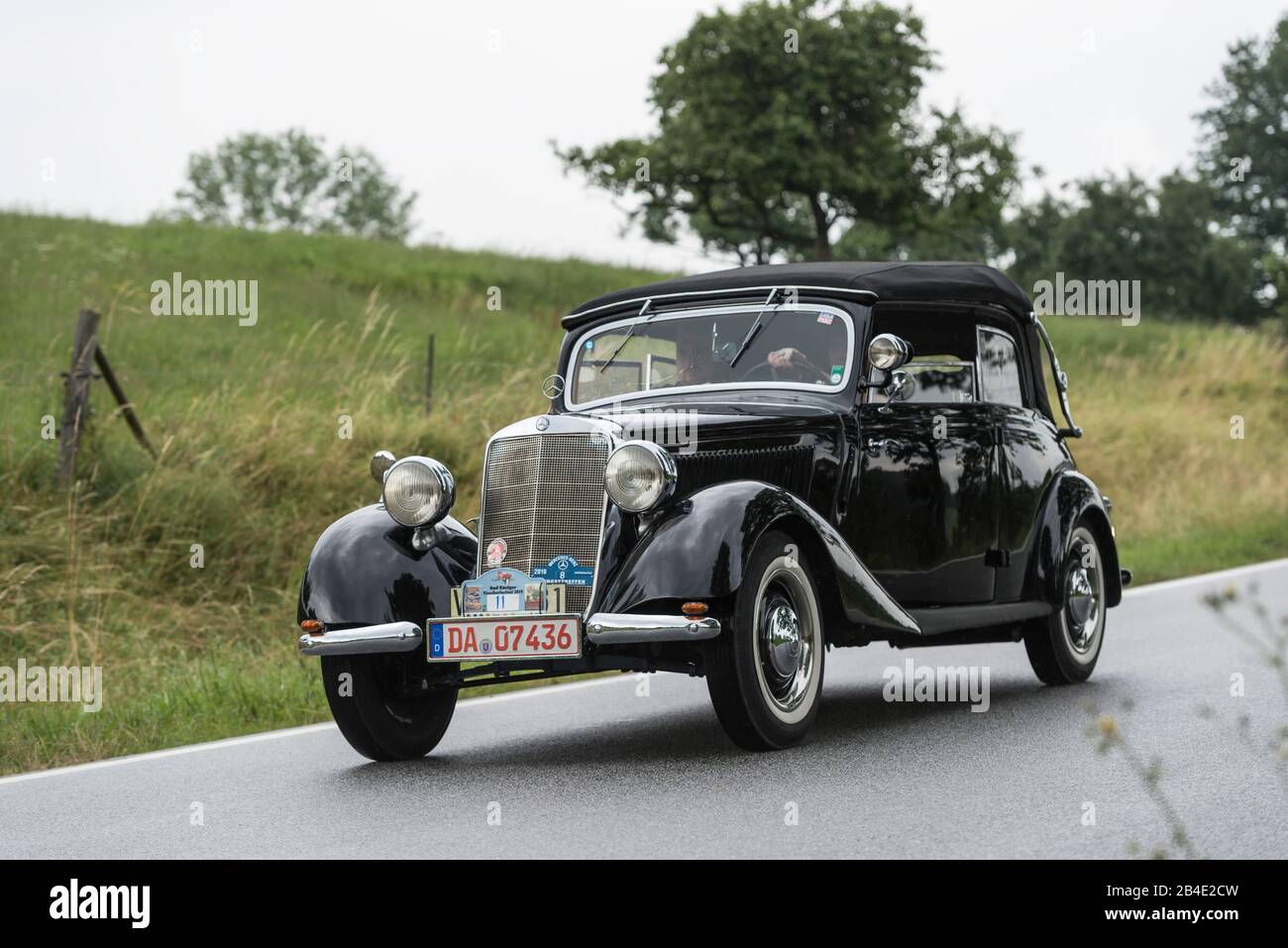 Mercedes 170 v convertible b hi-res stock photography and images - Alamy