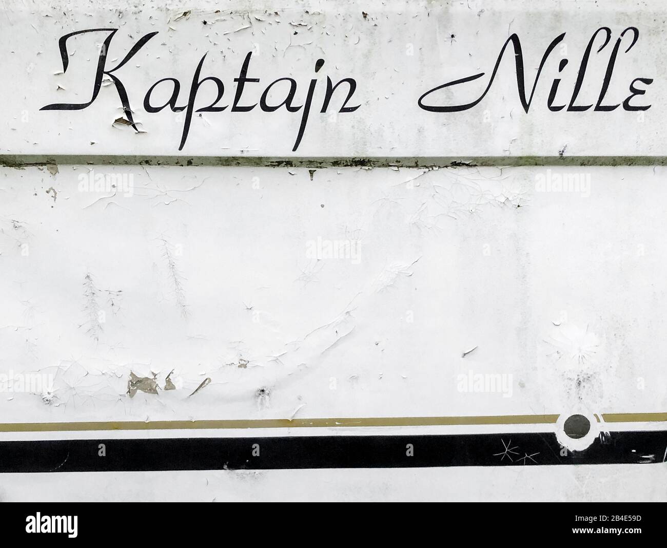 Boat hull font hi-res stock photography and images - Alamy