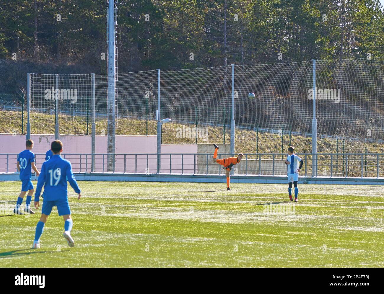 Soccer field and night sky hi-res stock photography and images - Alamy