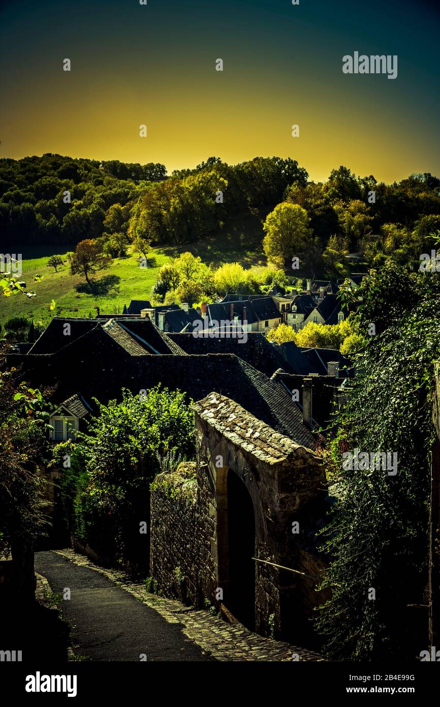 Old place hi-res stock photography and images - Alamy