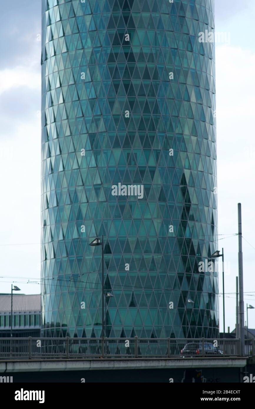 Tower bridge facade hi-res stock photography and images - Alamy