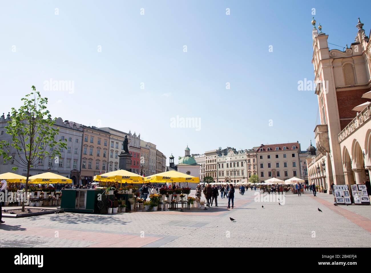 Rynek Glowny Central Square, Krakow, Poland Stock Photo - Alamy