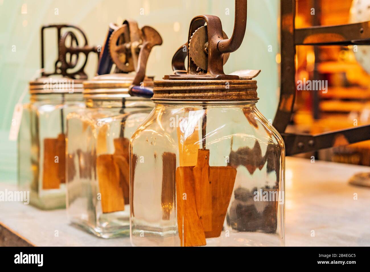 Old Treasures Found in Antique Store Stock Photo - Alamy