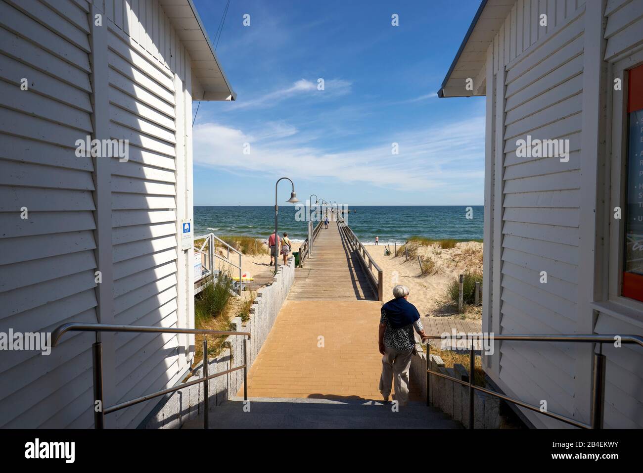 Beach promenade resort architecture hi-res stock photography and images ...