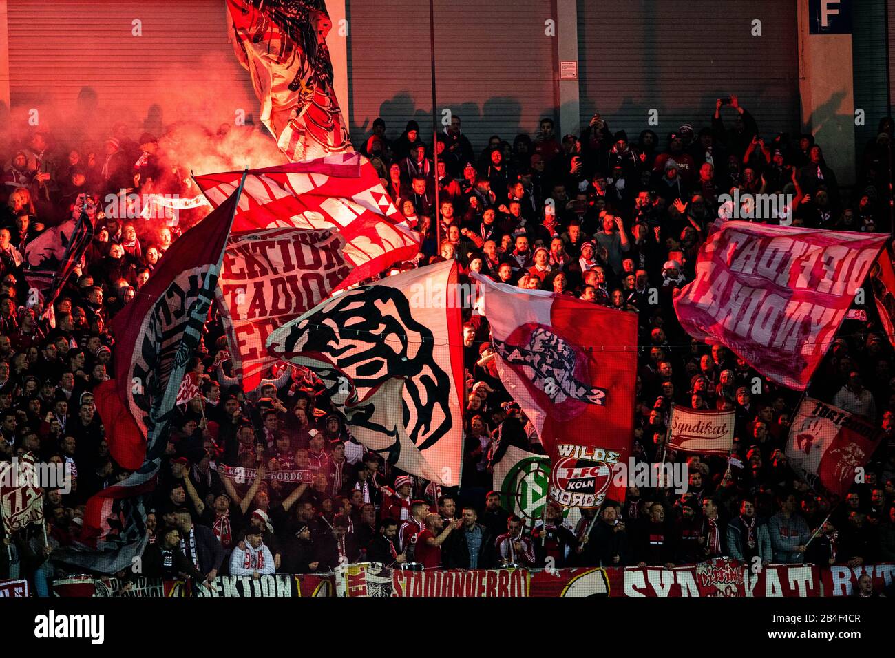 Paderborn, Deutschland. 06th Mar, 2020. firo: 06.03.2020, football, 1 ...