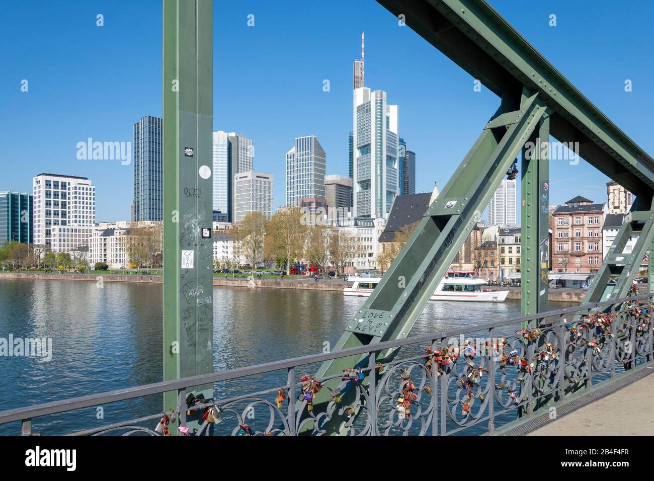 Iconic symbol of frankfurt hi-res stock photography and images - Alamy