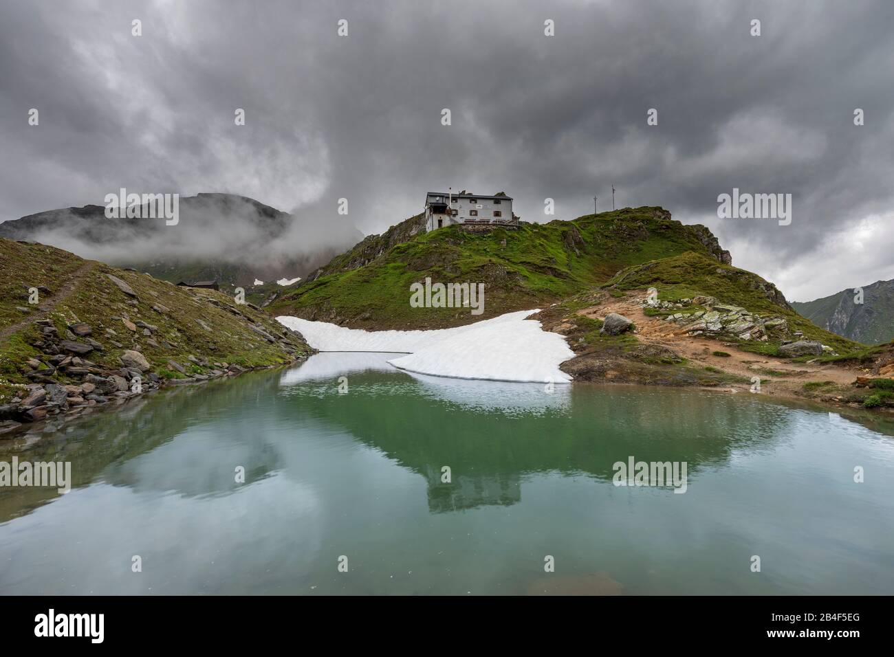 Prettau, Ahrntal, Provinz Bozen, Südtirol, Italien. Die Lenkjöchlhütte ...