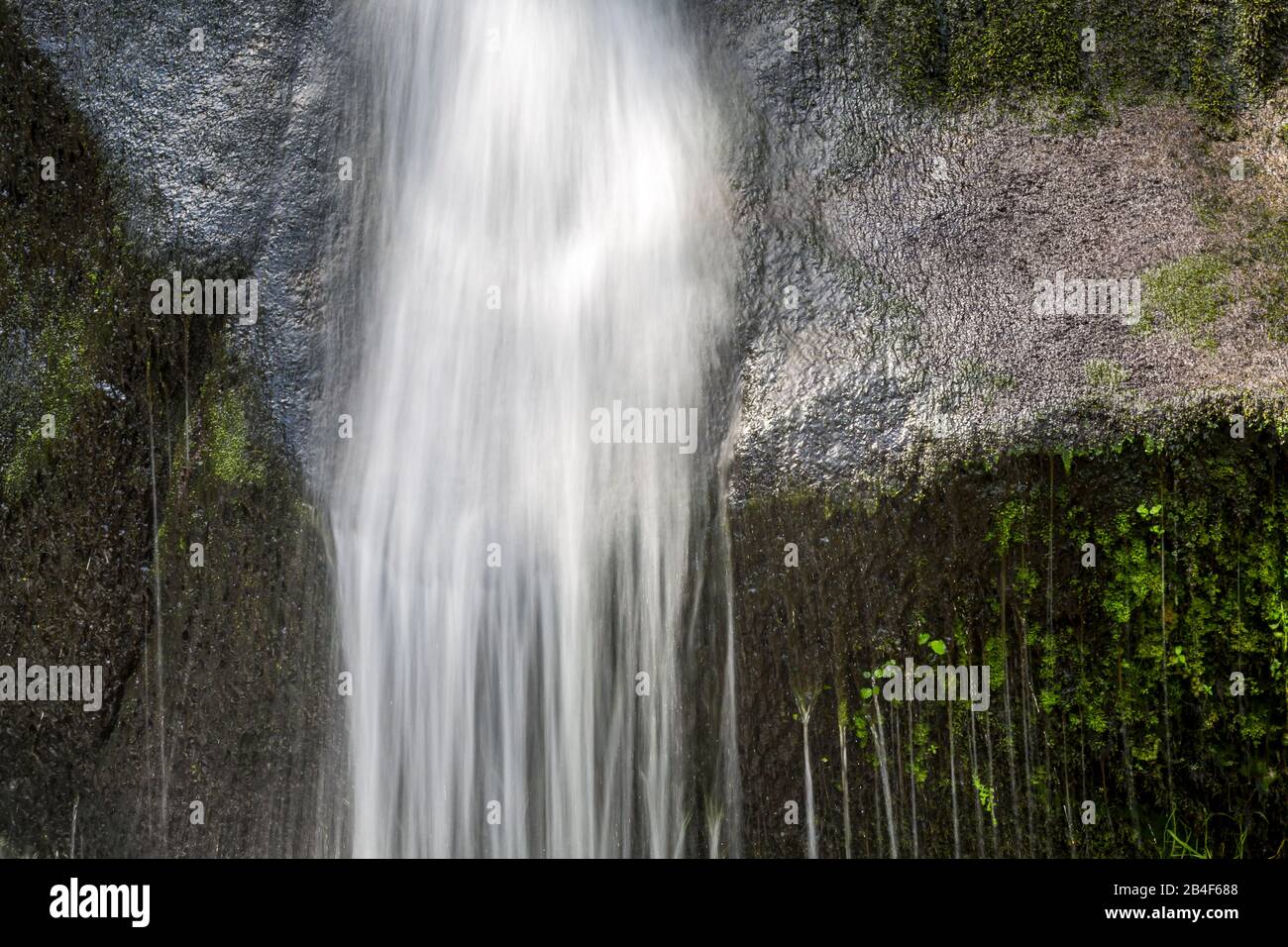 Wasserfall stufen hi-res stock photography and images - Alamy