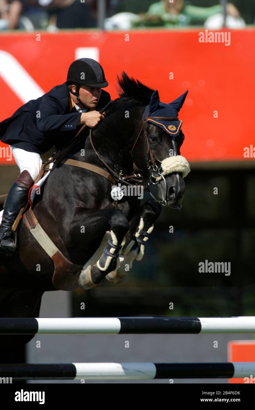 Kyle King (USA) riding Capone I, CSIO Masters, Spruce Meadows, 8 ...