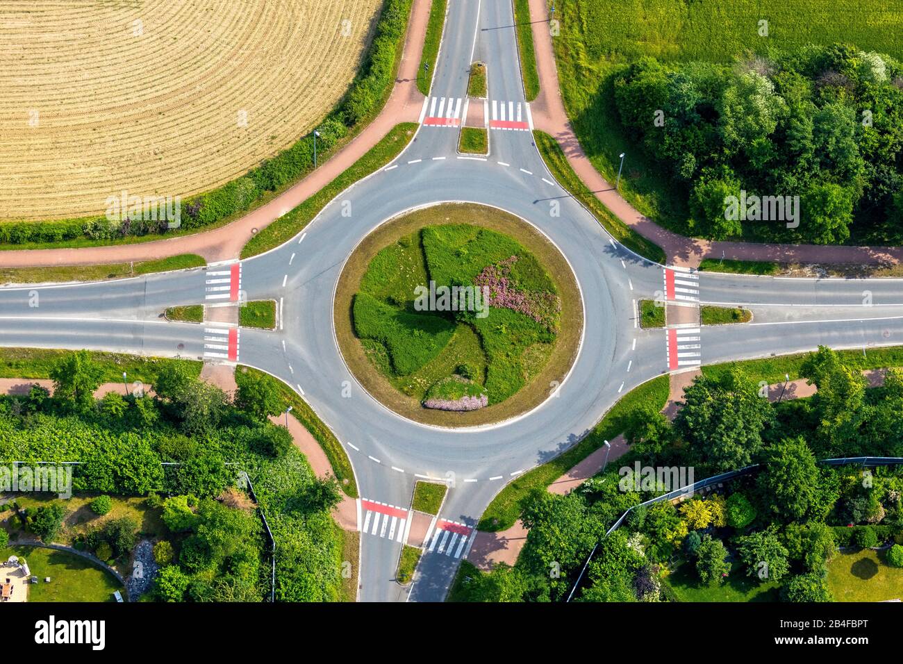 Roundabout birds eye view hi-res stock photography and images - Alamy