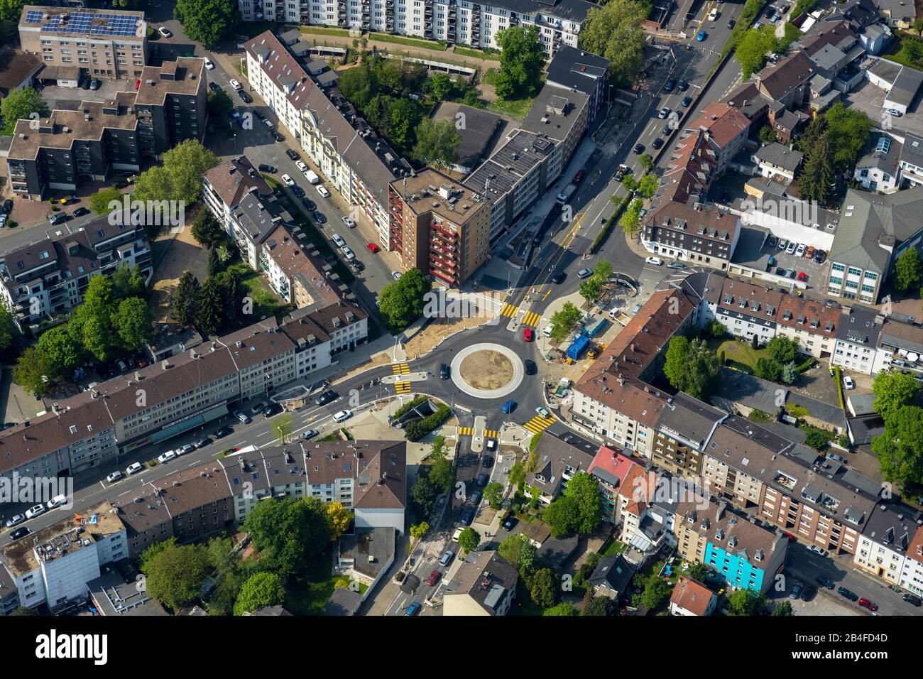 Roundabout birds eye view hi-res stock photography and images - Alamy
