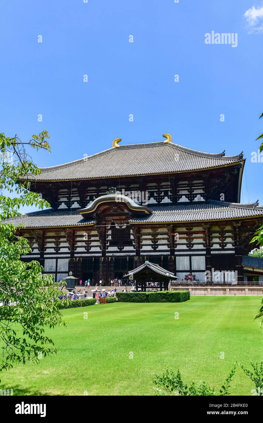 Daibutsuden Hall, Todaiji Temple, Nara, Honshu, Japan Stock Photo - Alamy