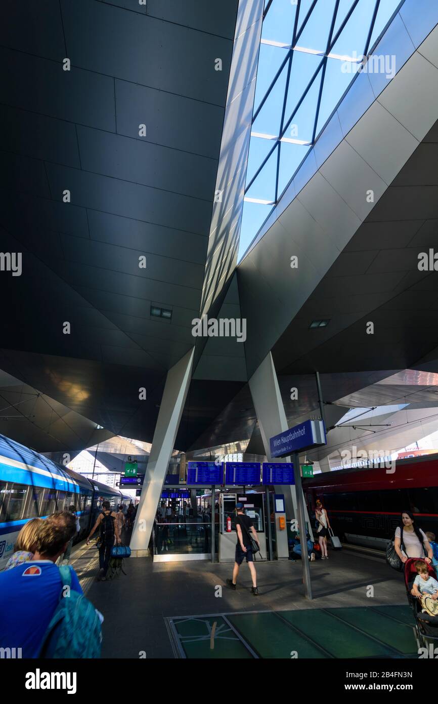 Hauptbahnhof wien hauptbahnhof hi-res stock photography and images - Alamy