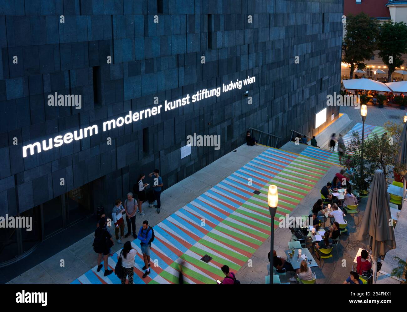 Mumok museum of modern art hi-res stock photography and images - Alamy