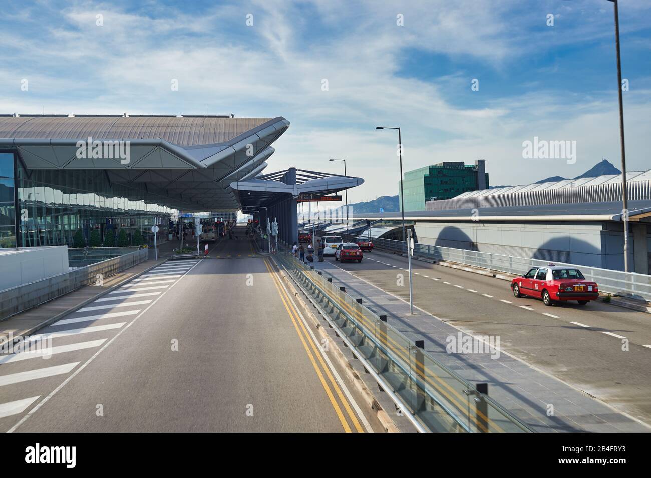 HONG KONG, CHINA - JUNE 18, 2015: Hong Kong International Airport ...