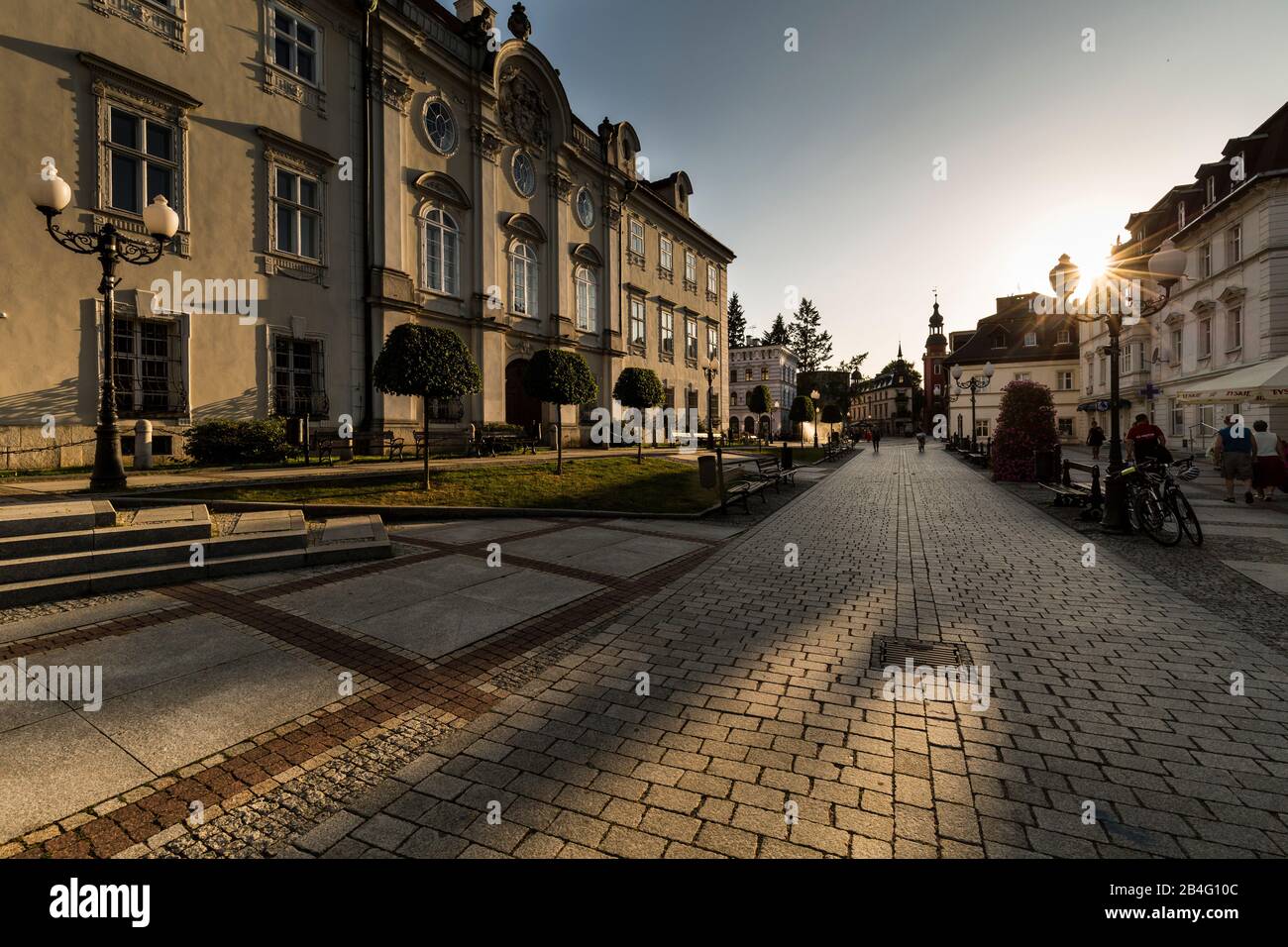 Cieplice slaskie zdroj bad warmbrunn hi-res stock photography and ...