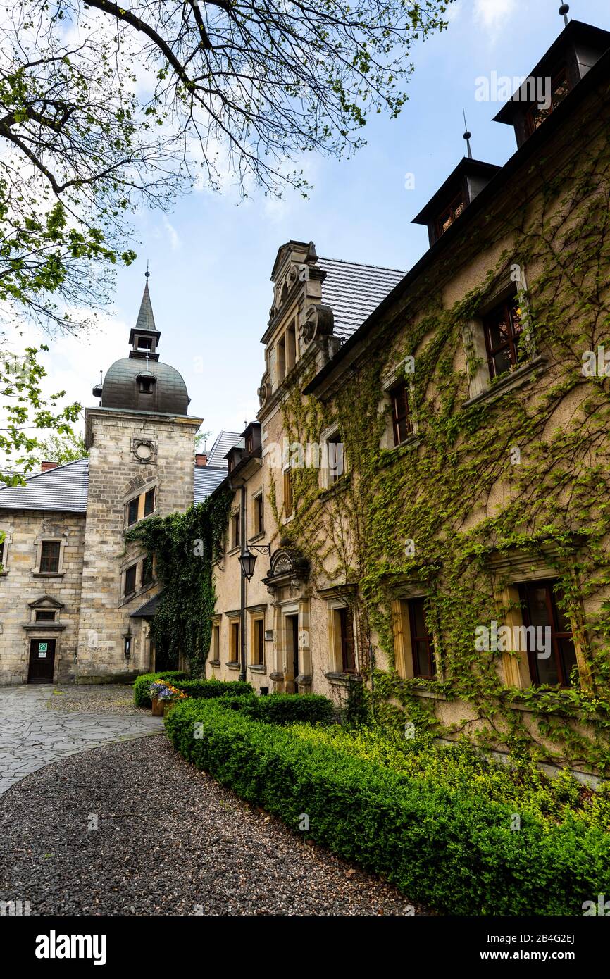 Zamek kliczkow schloss kliczkow schloss klitschdorf hi-res stock ...