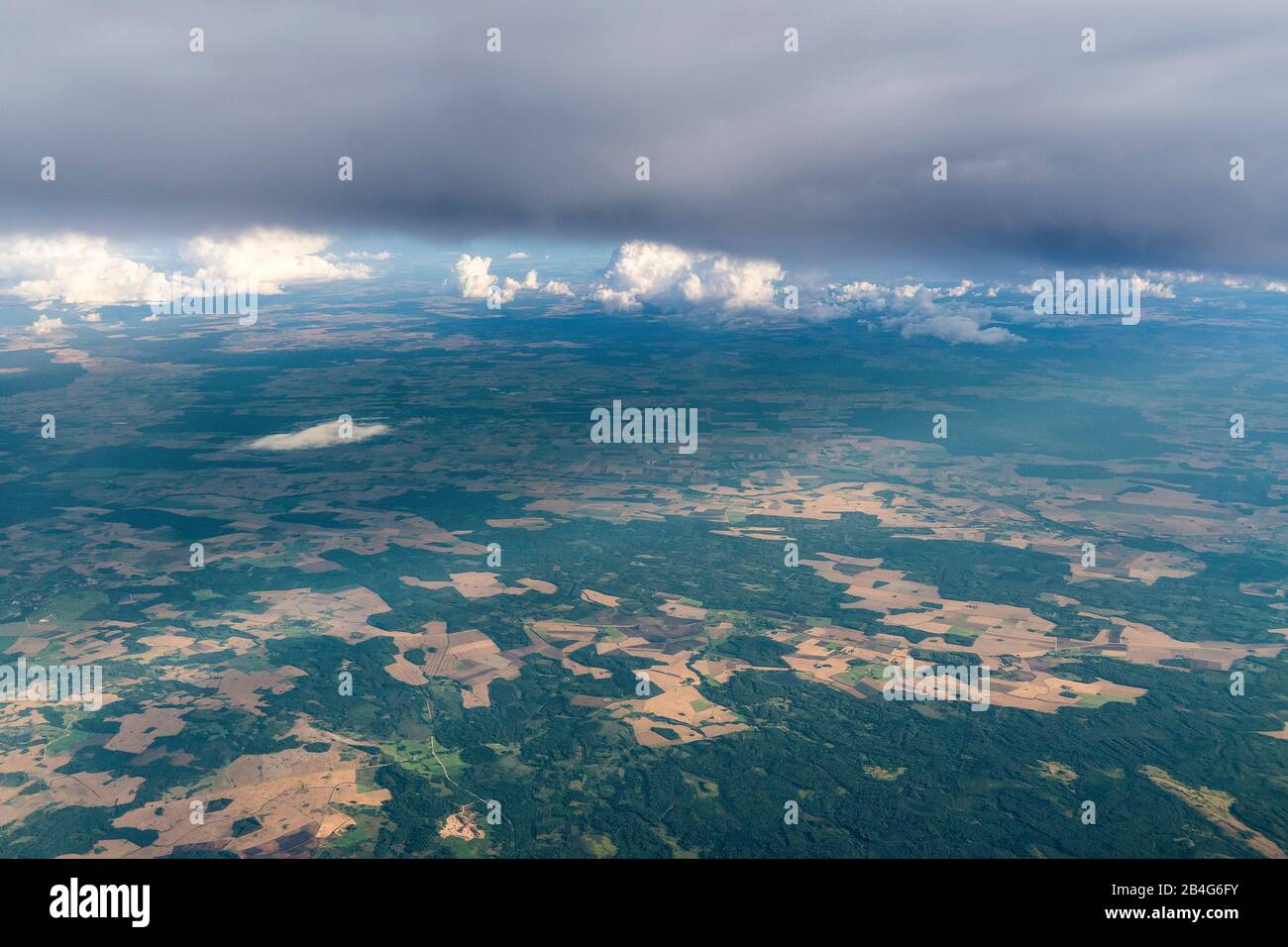 Aerial view puffy cumulus clouds hi-res stock photography and images ...