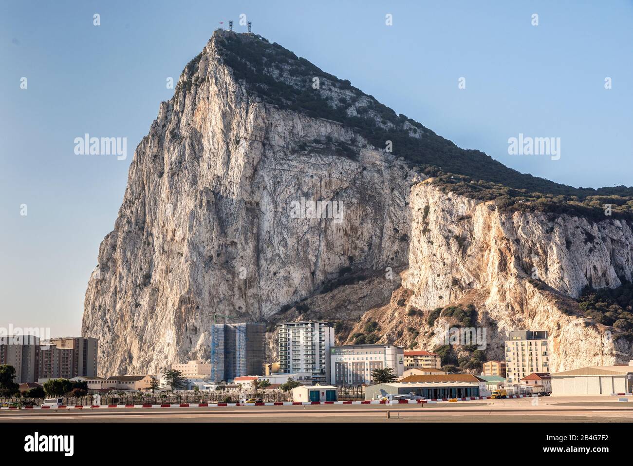 Gibraltar buildings hi-res stock photography and images - Alamy